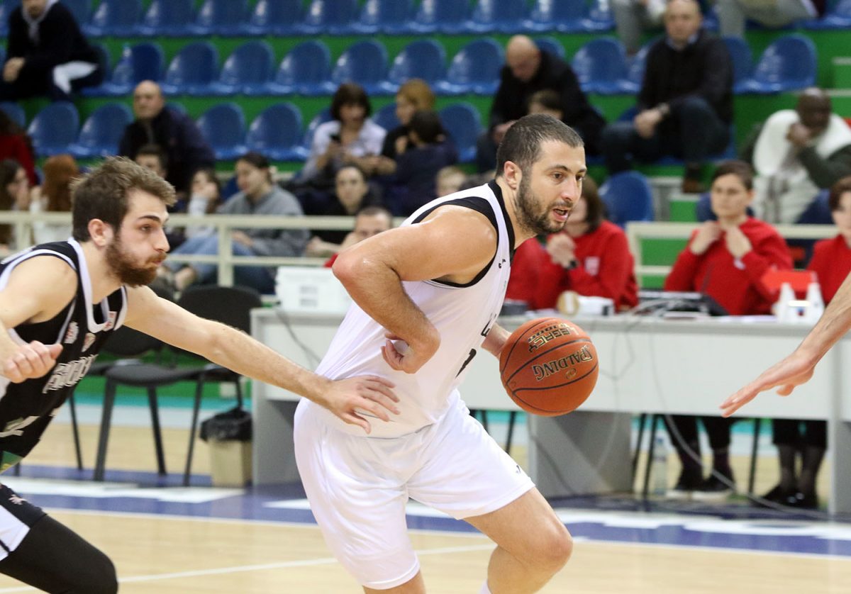 თასის გათამაშების 1/4-ფინალში თსუ და ბათუმი დაწინაურდნენ - GBF.GE