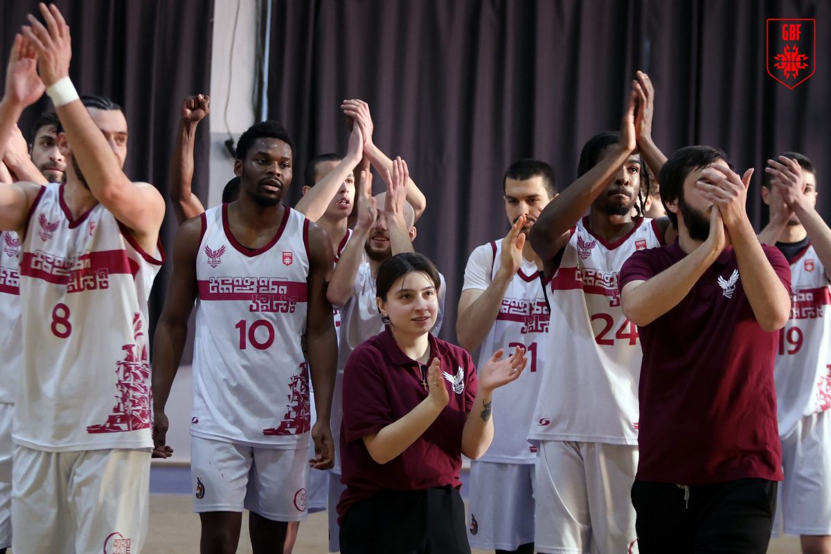 გრიფინის გმირობა თასის გათამაშებაში | კასპში 100-წლიანი ისტორიის მქონე თსუ-ს მოუგეს - GBF.GE