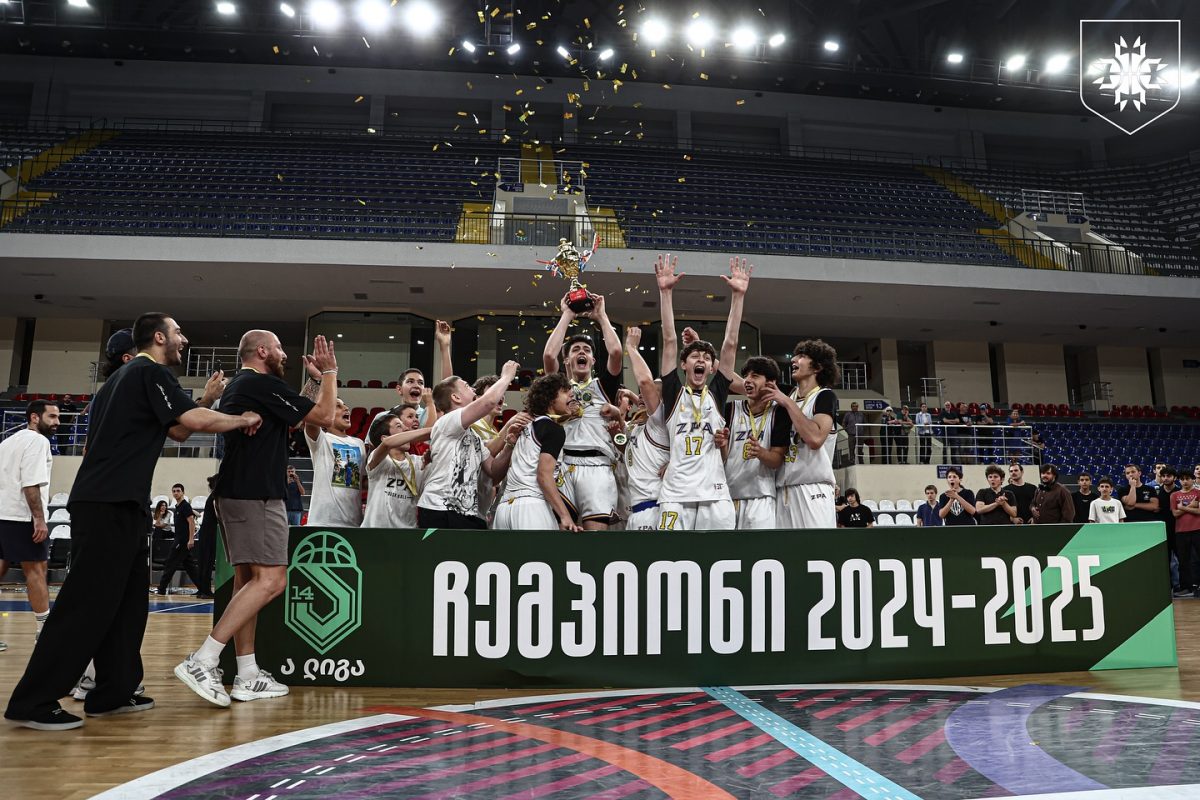 ზაზა ფაჩულიას აკადემია 14-წლამდელთა ჩემპიონატის გამარჯვებულია | მენსანა ვერცხლს დასჯერდა - GBF.GE